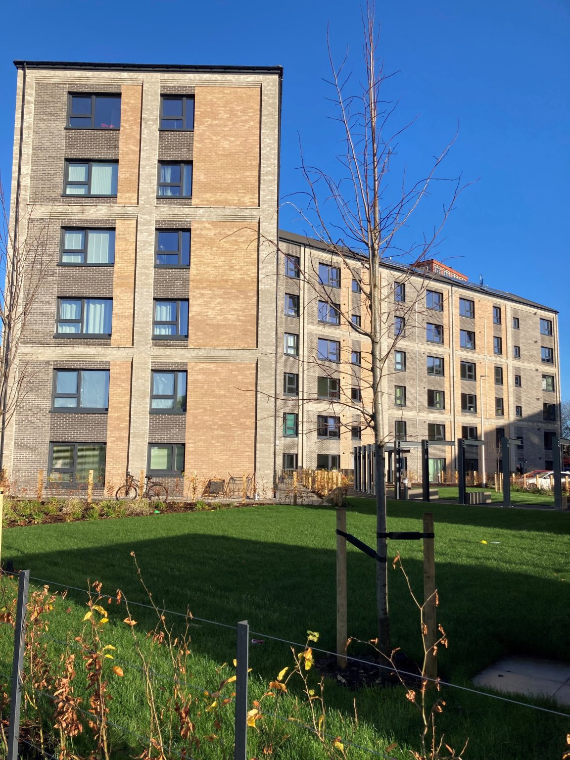 Hub West Scotland proudly hands over Glasgow’s largest Passivhaus ...